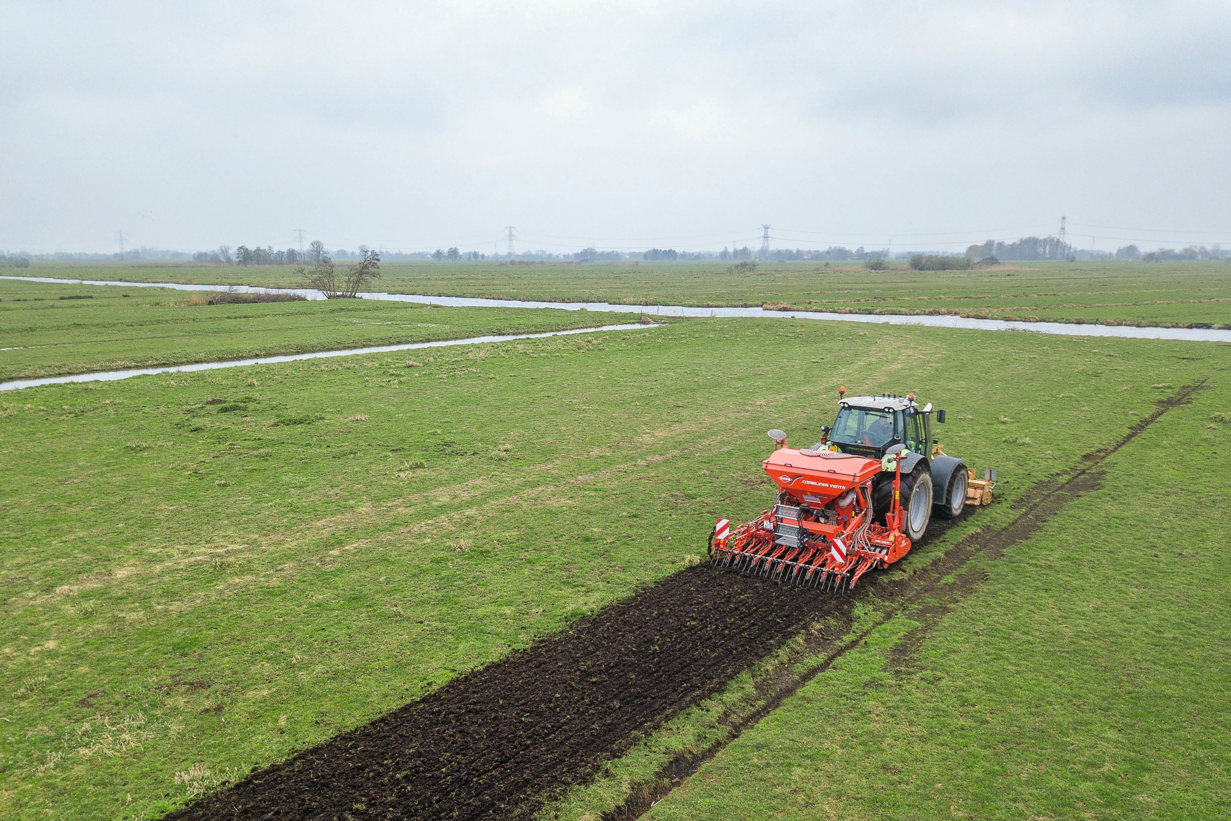 Boer & Recht | Grasland scheuren op veengrond. Wat mag? - Boerderij